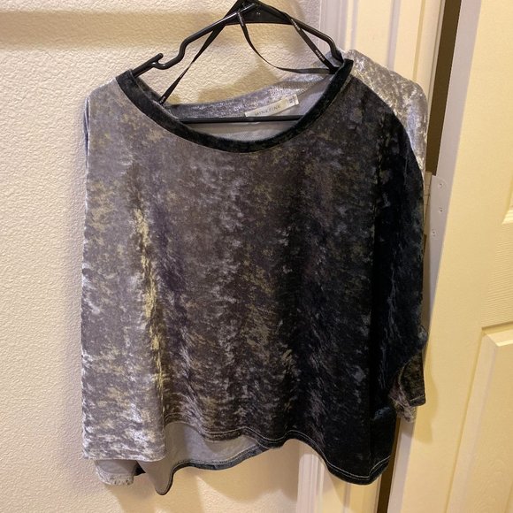 MINKPINK | Tops | Mink Pink Metallic Blouse | Poshmark